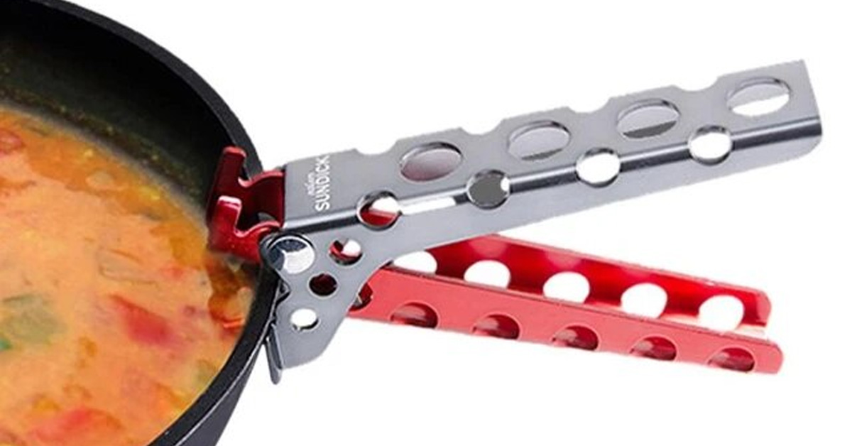 What Are Pot Lifters For Camping And Why You Need One - 10 Toes Travel